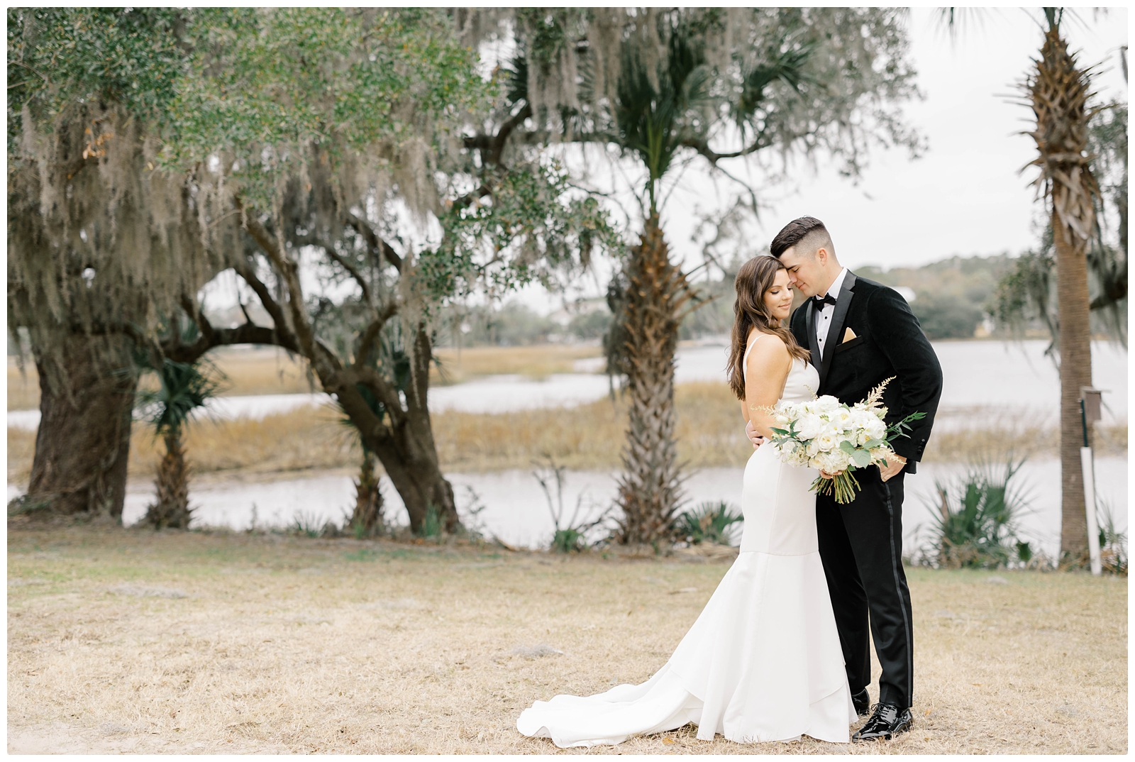 Guide to Planning a Boone Hall Wedding - Emma Lili Photography